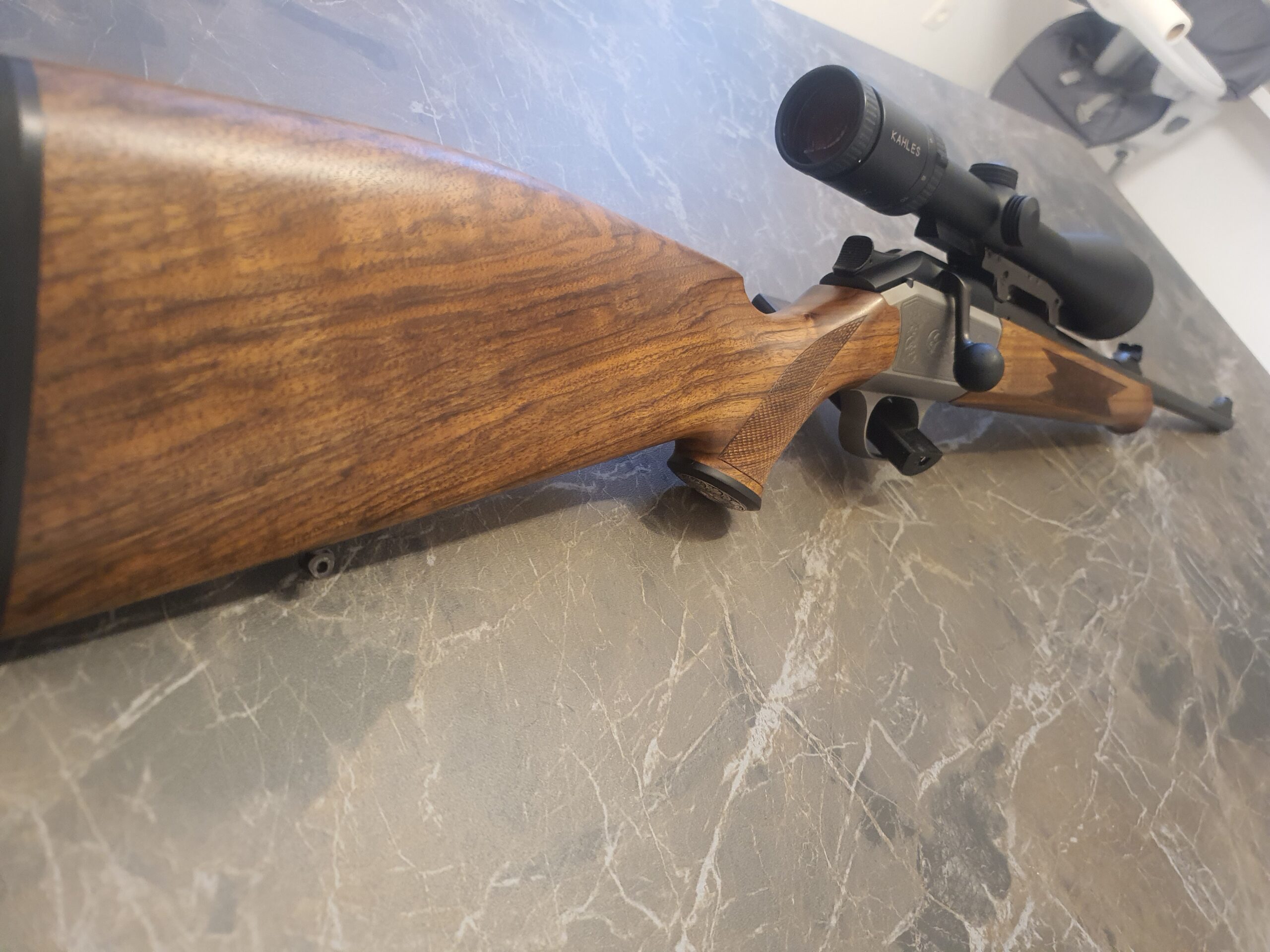 Blaser R93 luxuz sa optikom | Oruzje.hr